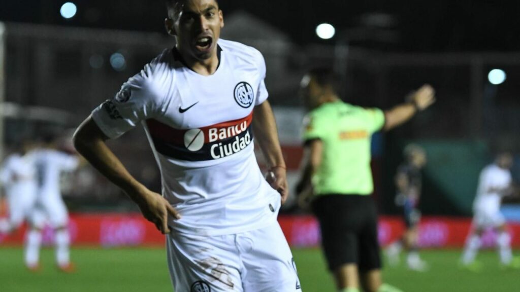 ¿Por qué Talleres juega un rol importante en la negociación de River ...