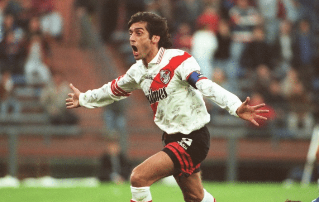 Video: a 36 años de la chilena de Enzo Francescoli, uno de los goles ...