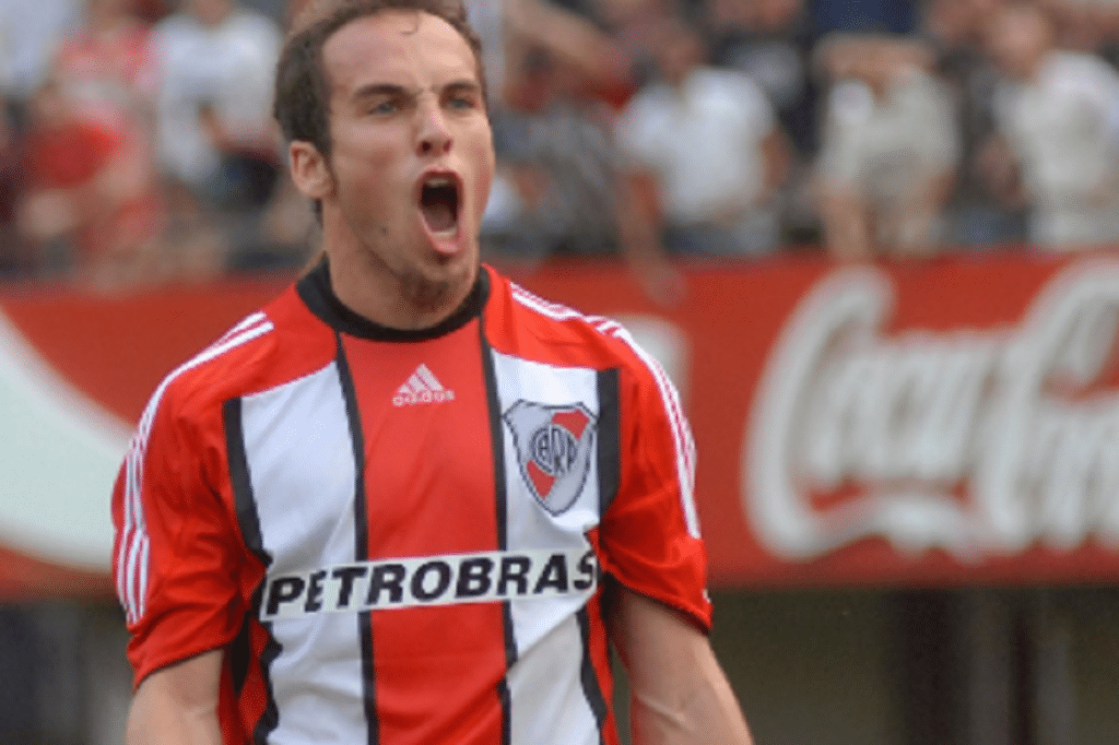 ¡Sorprendió! Fernando Belluschi y el vaticinio sobre un jugador de ...