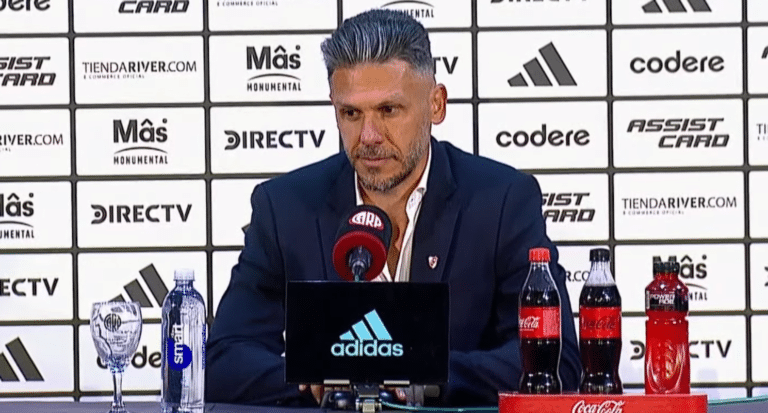 ¿Quién llega "en días"? La tajante respuesta de Demichelis sobre el mercado de pases de River ...