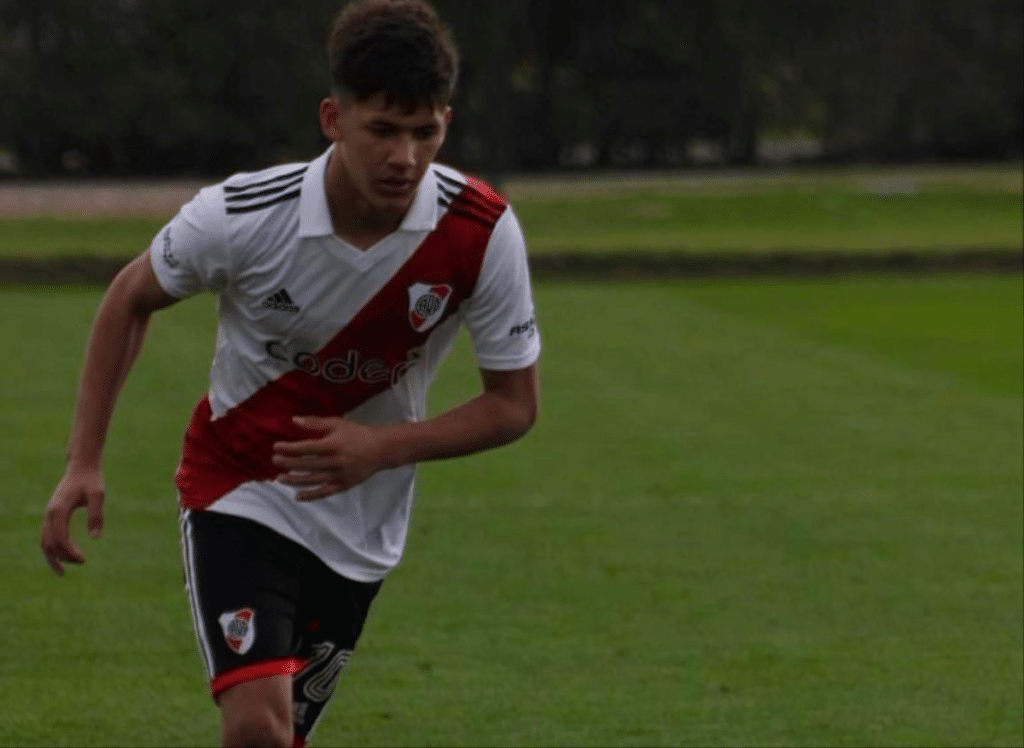 Quién es Juan Cruz Meza, la nueva promesa de las inferiores de River ...