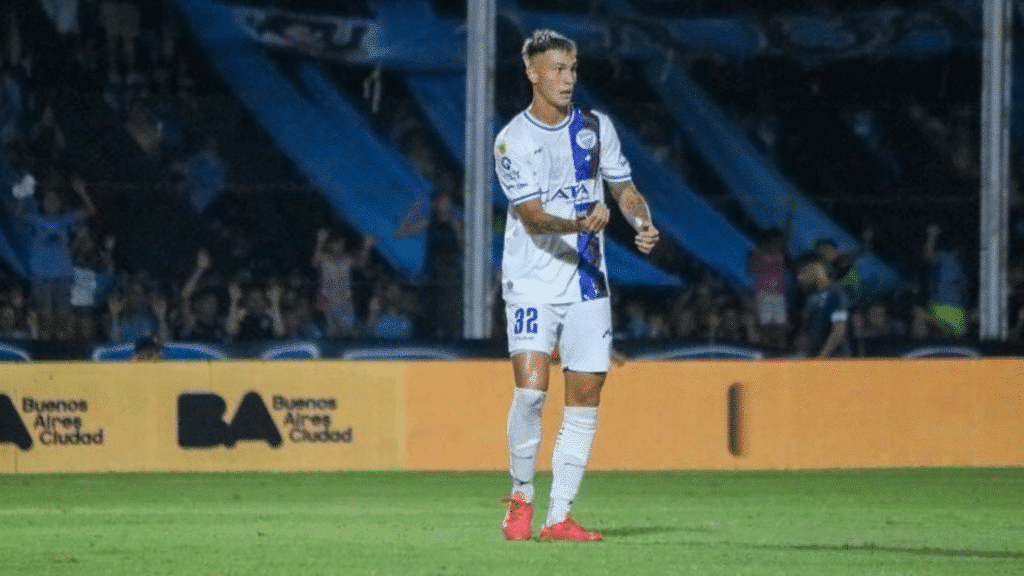 ¿Puede volver a River? Manuel Guillén convirtió su primer gol con la ...
