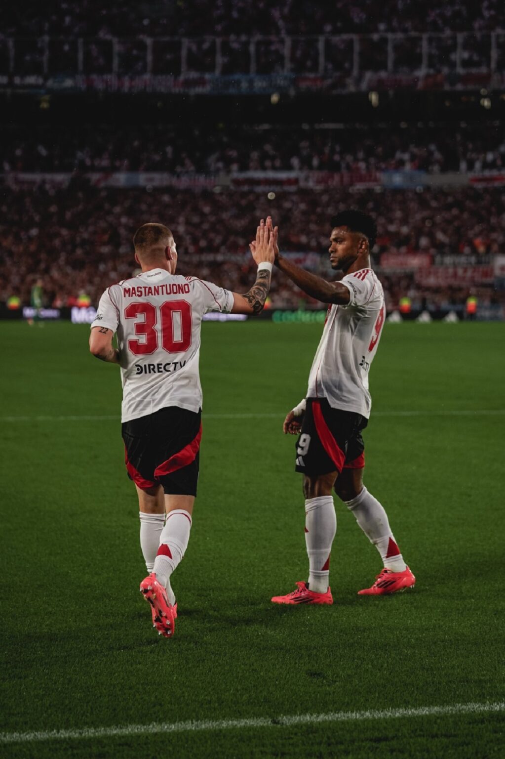 Atento River: El importante club de Europa que se suma a la carrera por ...